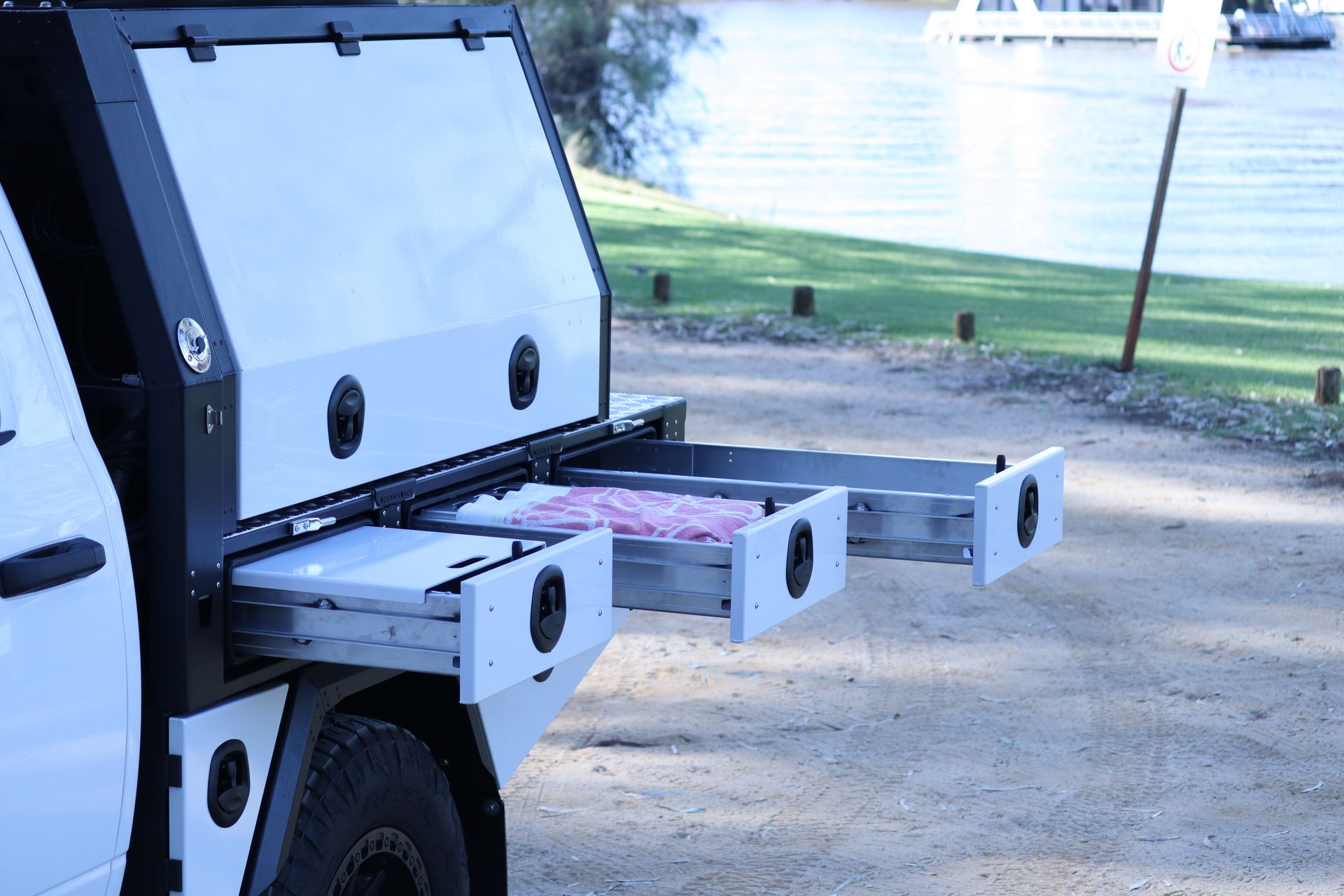 Storage Solution Platform | Ocean Roads | Aluminium Ute Tray